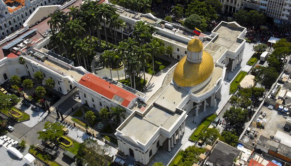 Venezuela to review cement prices