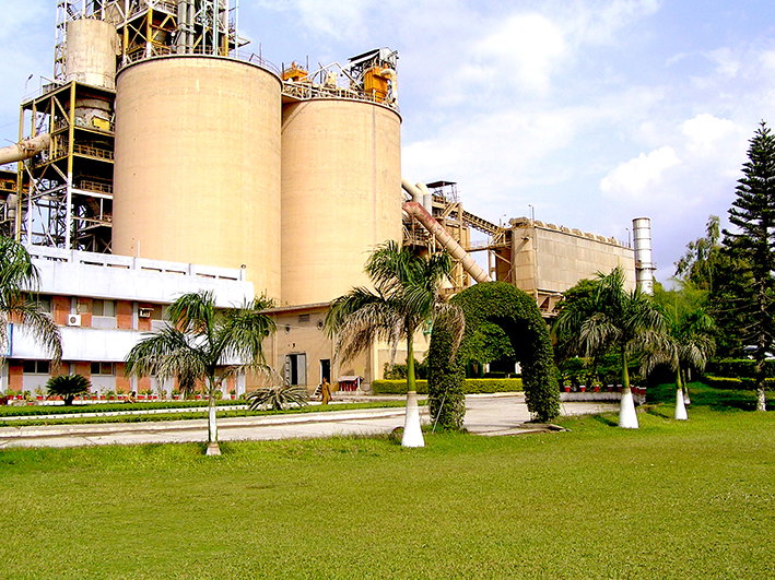 Pakistan cement industry records a fall in cement dispatches