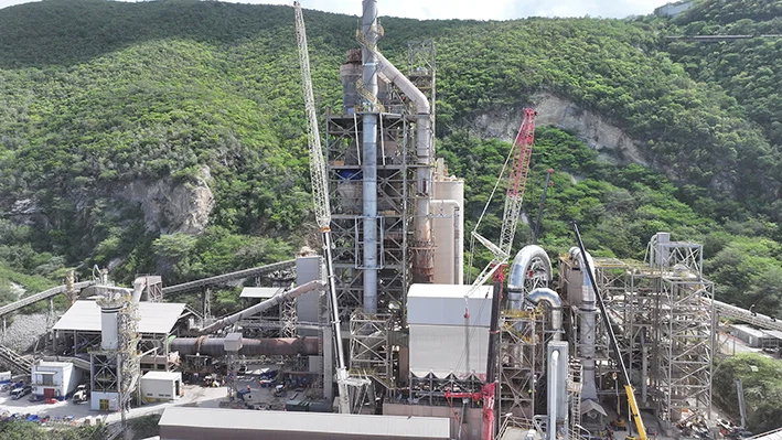 Heavy rain threatens hurricane reconstruction as cement supplies dwindle